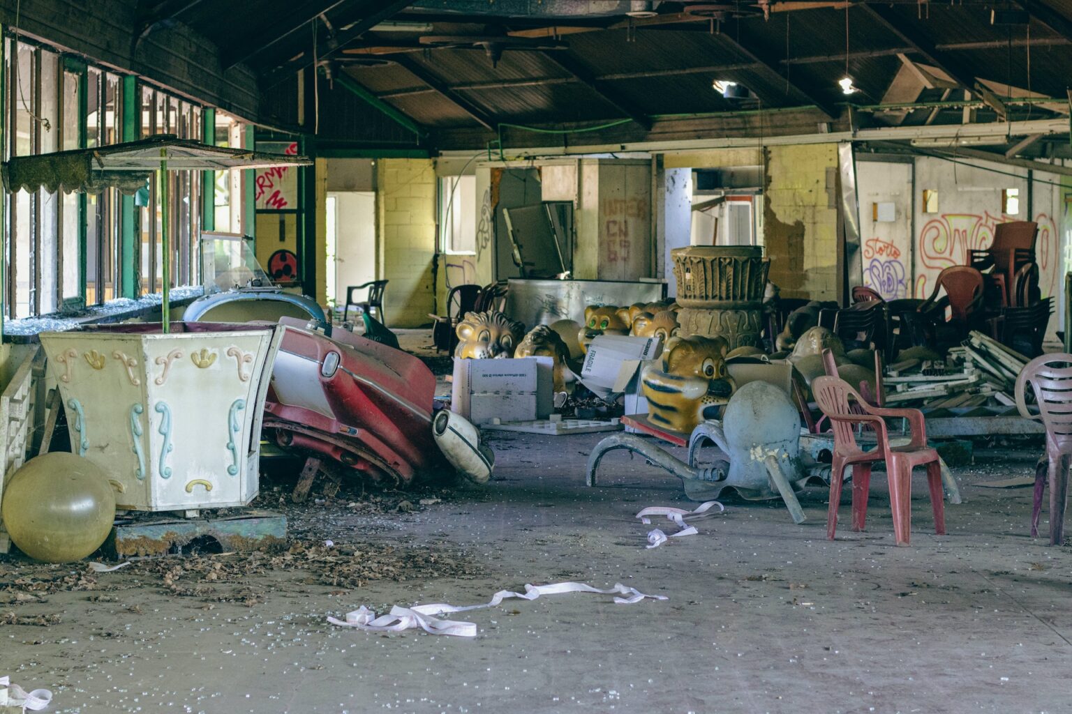 Junk Relief: How Do You Get Rid of Junk in Chicago?