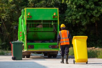 What's The Weight Limit for Trash and Recycling in Chicago?