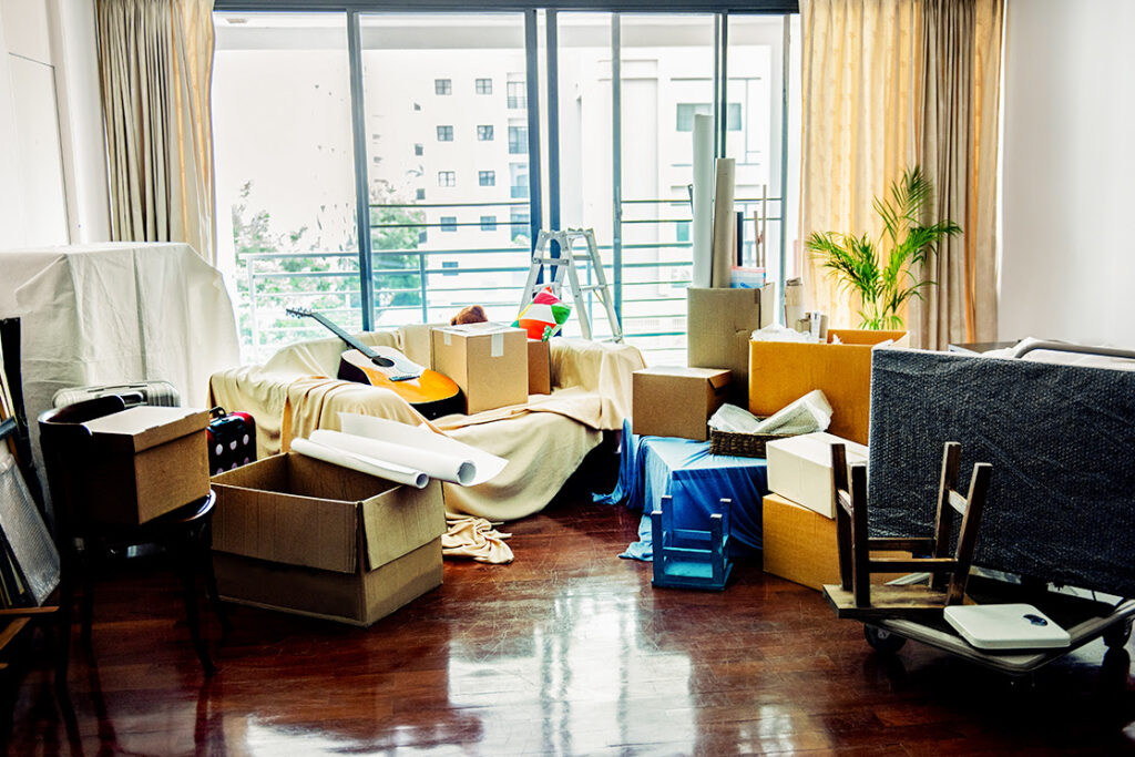 Chicago Condo Cleanouts: Rules, Elevators, Insurance